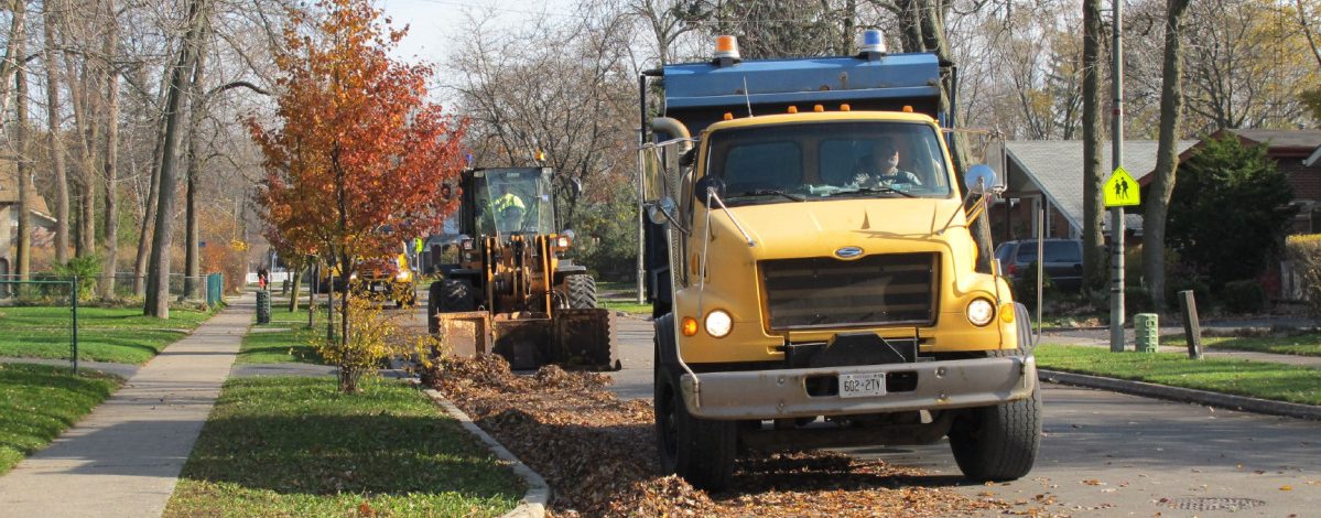 Mechanical Leaf Collection – City of Toronto