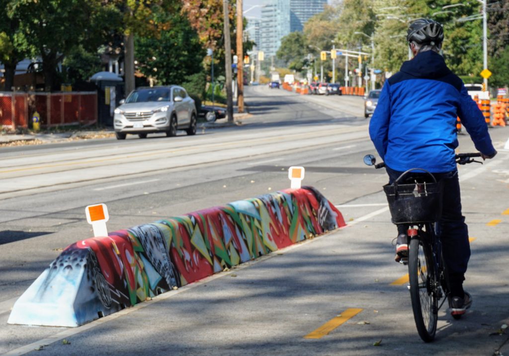 Scarlett Road Cycle Tracks – City of Toronto