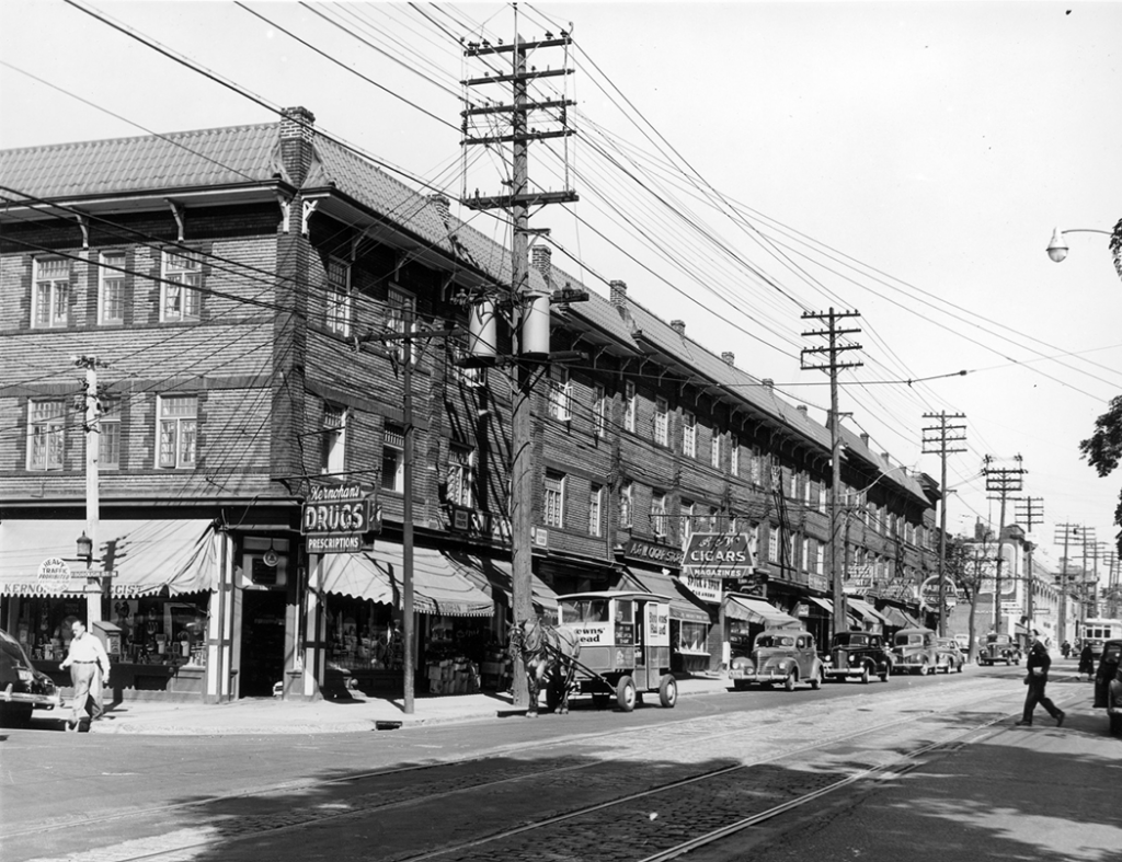 Side Stories – Yonge Street in 1948 – City of Toronto