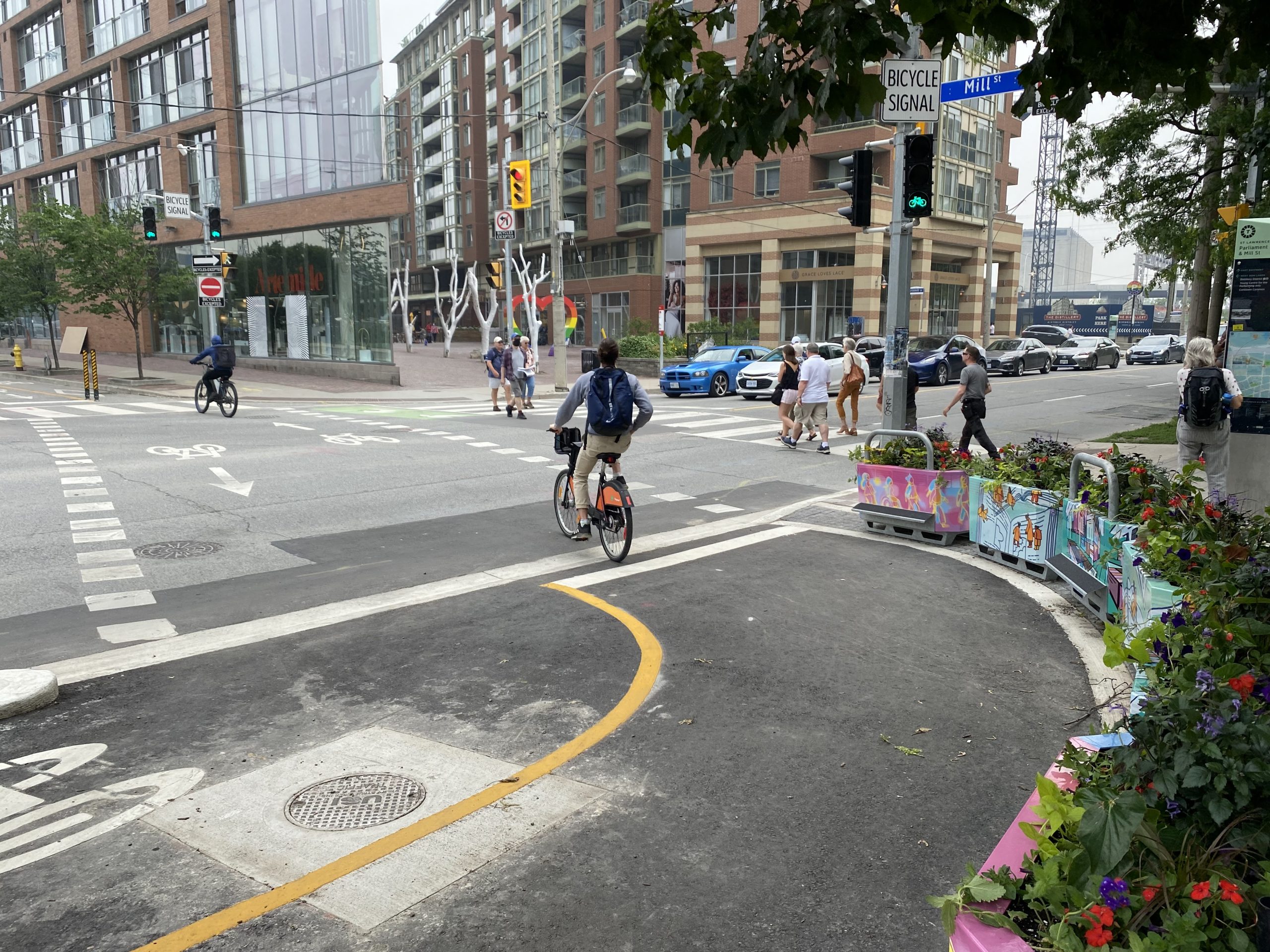 The Esplanade and Mill Street Connection – City of Toronto